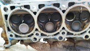 6 Signs Of A Leaking Or Bent Engine Valve
