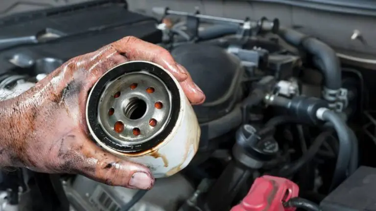 5 Signs Of A Clogged Or Bad Oil Filter